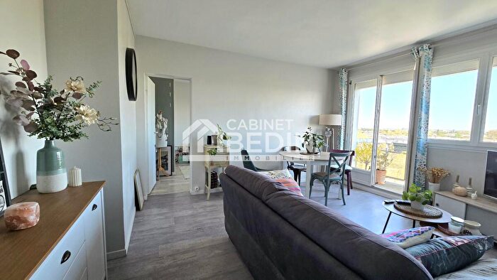 Appartement à vendre - Mérignac, Centre-ville - 3 pièces - 2 chambres