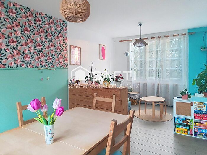 Maison à vendre - Saint-Fulgent - 6 pièces - 4 chambres