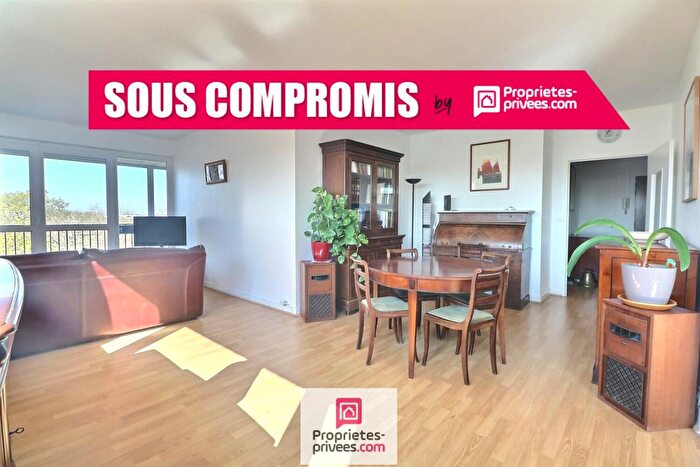 Appartement à vendre - Poissy, La Bruyère, Fernand Lefèbvre - 4 pièces - 2 chambres
