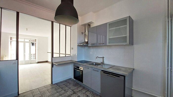 Appartement à louer - Centre-Halles Carnot, Limoges - 3 pièces - 2 chambres