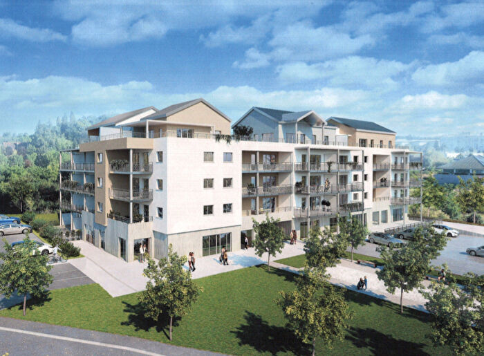 Appartement à vendre - Avanne-Aveney - 3 pièces - 2 chambres