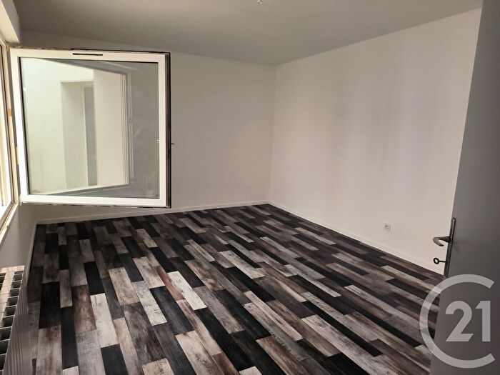 Appartement 4 pièces à Châtenois, à louer