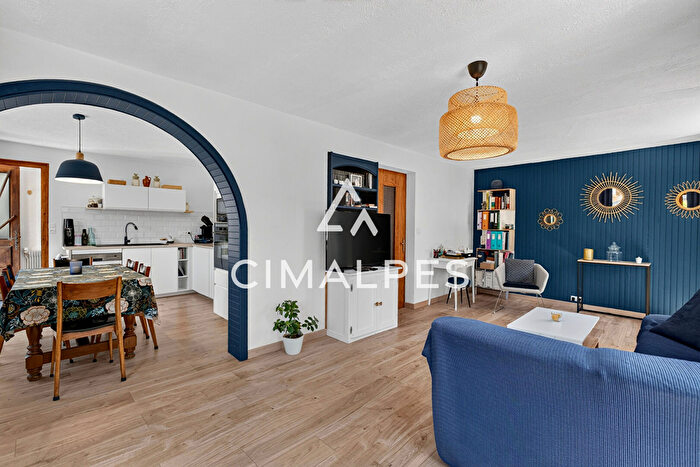 Maison 7 pièces à Saint-Martin-de-Belleville, à vendre