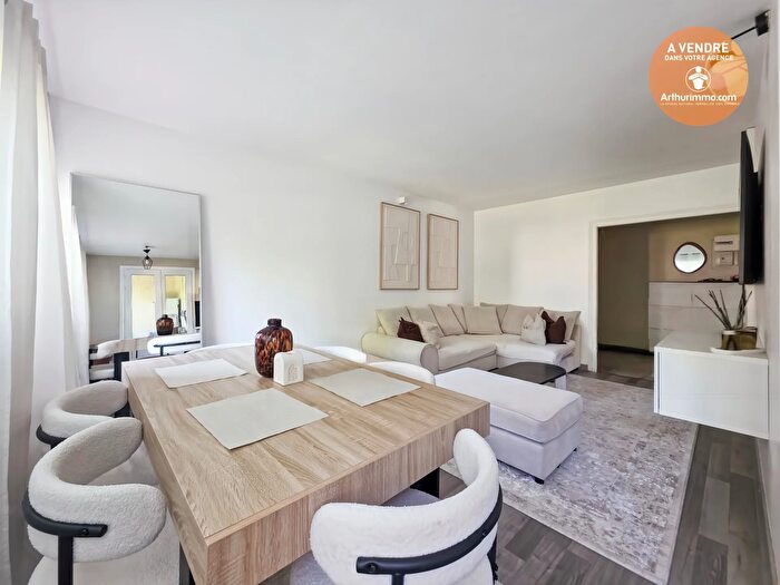 Évry, Champs Elysées - Appartement 3 pièces à vendre