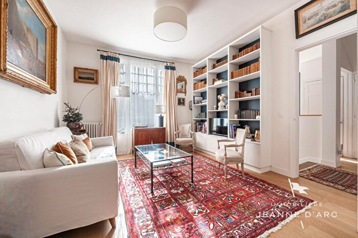 Maison à vendre - Versailles, Notre Dame - 5 pièces - 4 chambres