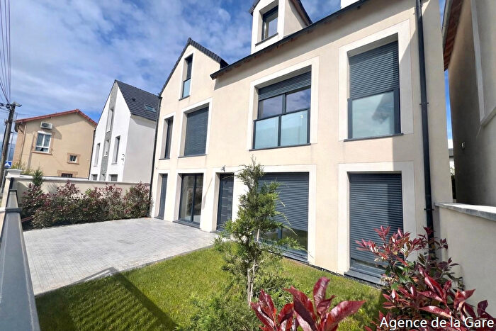 Maison 6 pièces à Houilles, Les Blanches, à vendre
