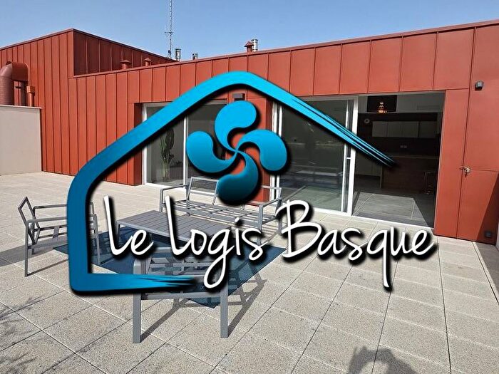 Appartement à louer - Anglet - 5 pièces - 3 chambres