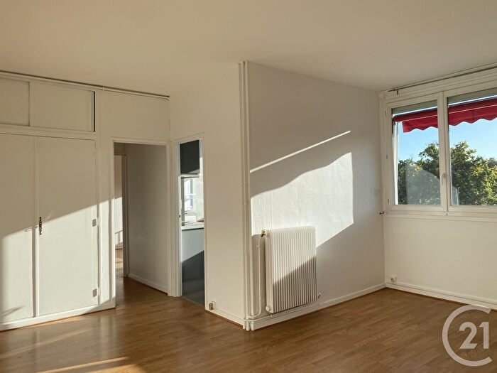 Appartement à louer - Fontainebleau, Constance, Fleury - 2 pièces - 1 chambre