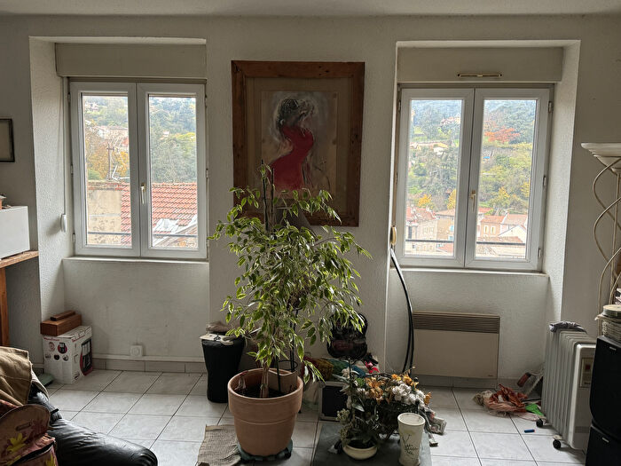 Appartement à vendre - Annonay, Centre-ville - 3 pièces - 2 chambres