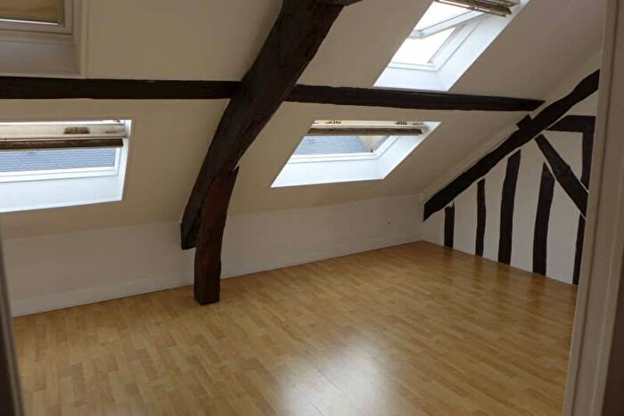 Coteaux Ouest-Pasteur, Rouen - Appartement 2 pièces à louer