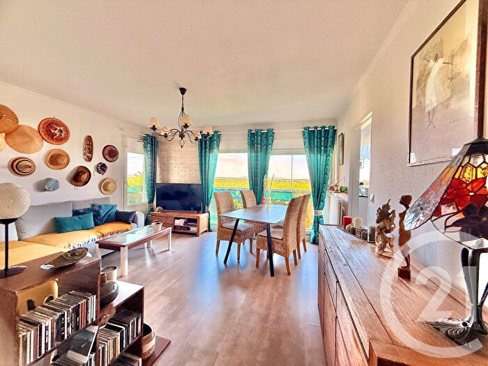 Tremblay-en-France, Centre-ville : Appartement 3 pièces à vendre