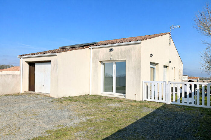 Maison à vendre - Saint-Médard-dAunis - 3 pièces - 2 chambres