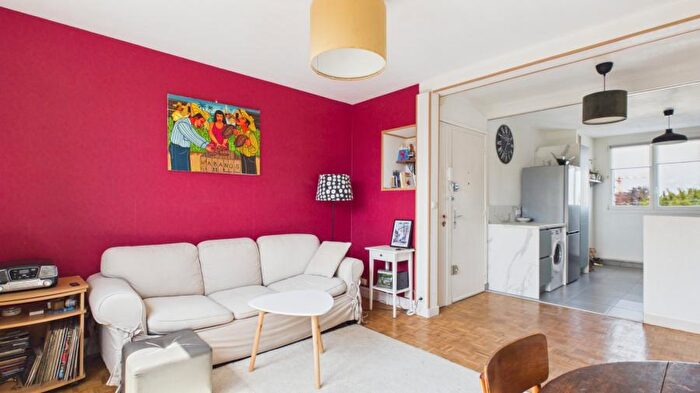 Appartement 3 pièces à Quartiers Sud-Est, Francisco Ferrer, à vendre