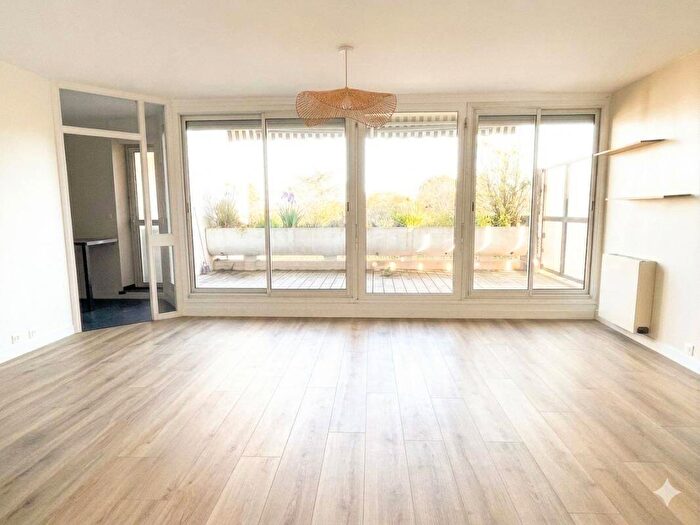 Appartement 4 pièces à louer - Peylanne, Talence