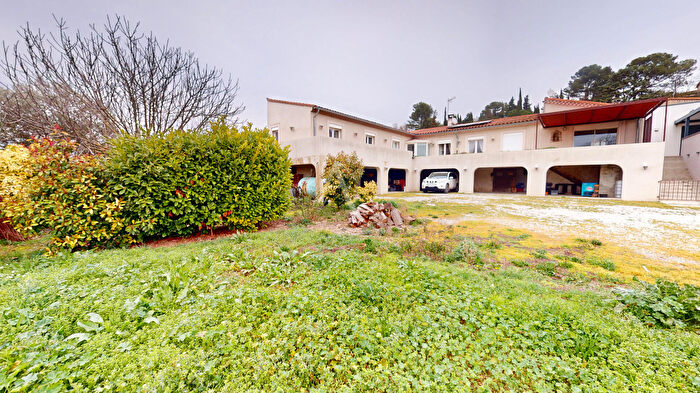 Maison à vendre - Pennautier - 8 pièces - 6 chambres