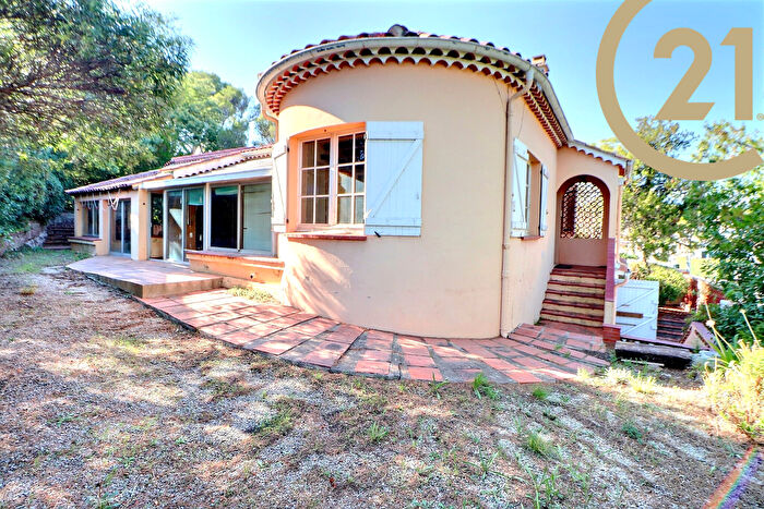 Maison 4 pièces à vendre - Saint-Raphaël