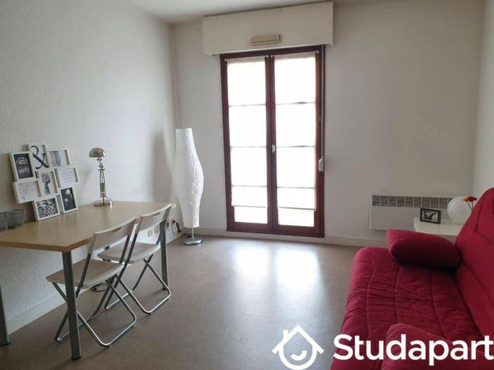 Appartement 1 pièce à louer - Bizillon-Centre Deux, Saint-Étienne