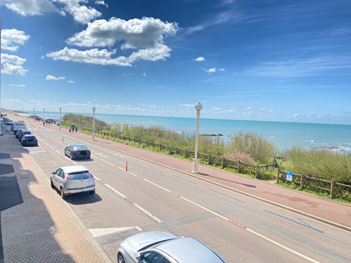 Appartement à vendre - Les Sables-dOlonne, Arago, Saint-Pierre, Rudelière - 3 pièces - 2 chambres