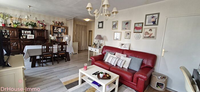 Saint-Étienne, Méons, Le Soleil, Châteaucreux, Saint-François : Appartement 3 pièces à vendre