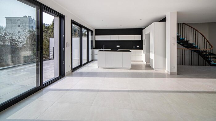 Maison 6 pièces à louer à Nantes, Hauts-Pavés, Saint-Pasquier, Saint-Félix, Université