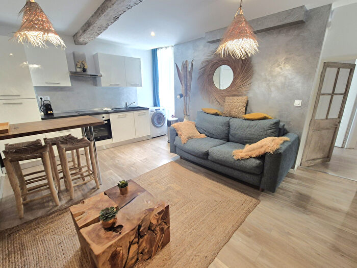 Appartement 3 pièces à vendre - Brignoles, Centre-ville, Vieille ville