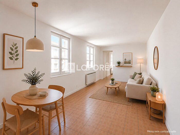 Appartement 3 pièces à vendre à Nîmes, Ecusson, Arènes