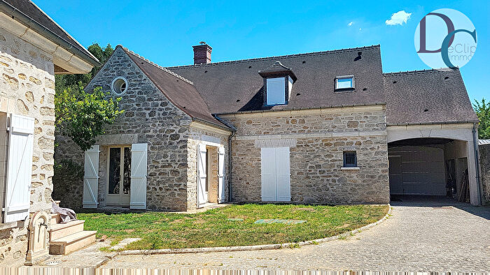 Maison à vendre - Villers-Saint-Frambourg - 8 pièces - 5 chambres