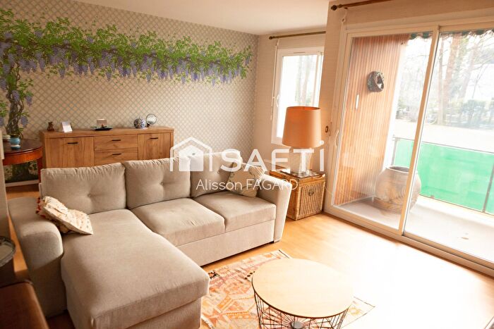 Appartement à vendre - Chantilly - 4 pièces - 2 chambres