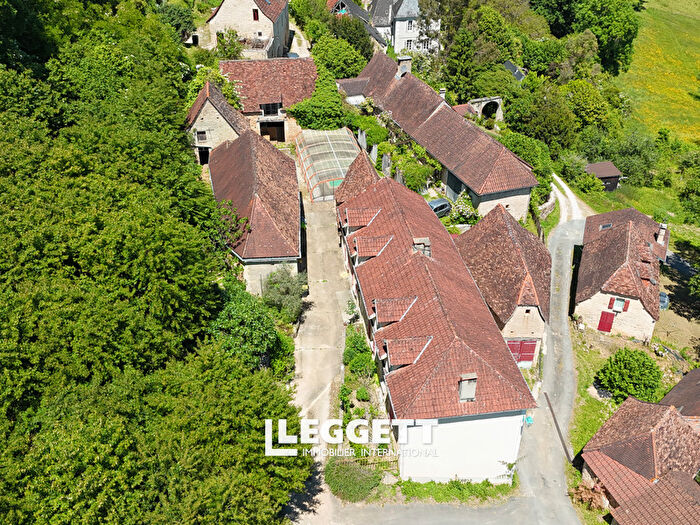 Maison à vendre - Saint-Rabier - 18 pièces - 7 chambres