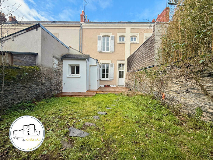 Maison à vendre - Angers, Madeleine, Saint-Léonard, Justices - 6 pièces - 4 chambres