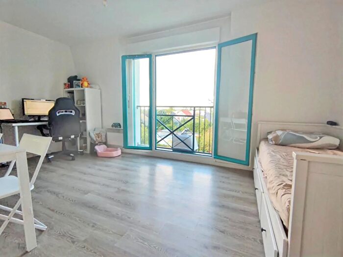 Sucy-en-Brie, Petit Val, Côte - Appartement 1 pièce à louer