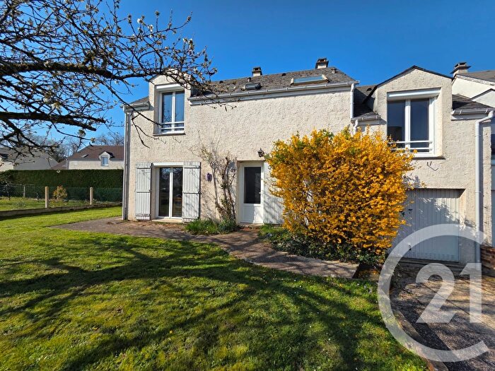 Maison à vendre - Saint-Pierre-lès-Nemours - 6 pièces - 4 chambres