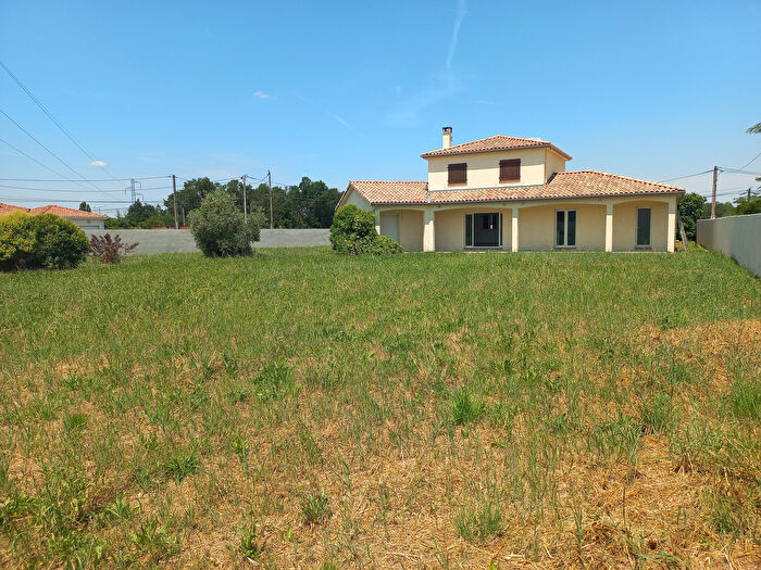 Maison à louer - Frouzins - 5 pièces - 4 chambres