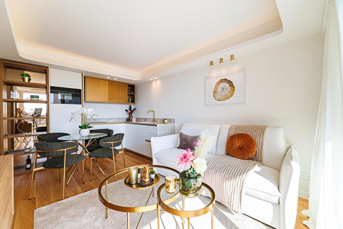 Appartement 1 pièce à Cannes, Pointe Croisette, à vendre