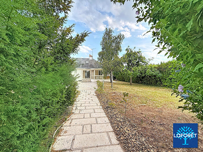 Huisseau-sur-Cosson : Maison 6 pièces à vendre