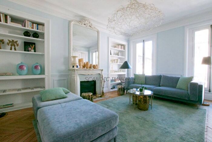 Enfants Rouges, Paris 3ème arrondissement - Appartement 4 pièces à louer
