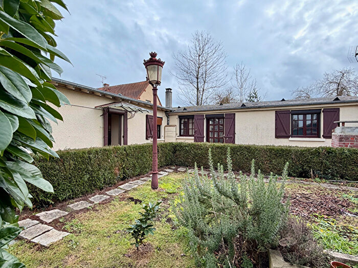 Maison à vendre - Conches-en-Ouche - 3 pièces - 2 chambres
