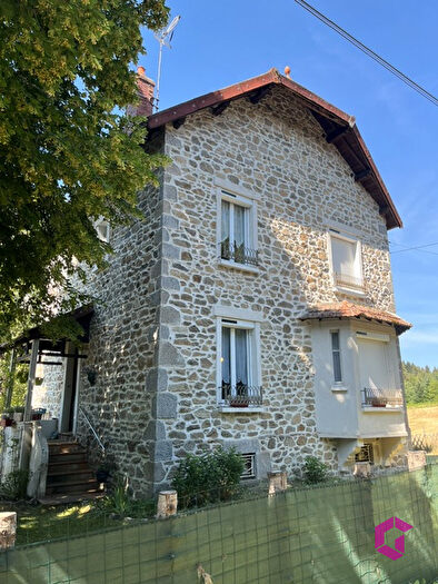 Maison 6 pièces à vendre à Doranges