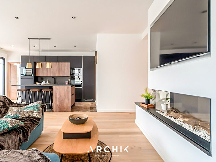 Appartement à vendre - La Teste-de-Buch, Centre-ville - 6 pièces - 4 chambres