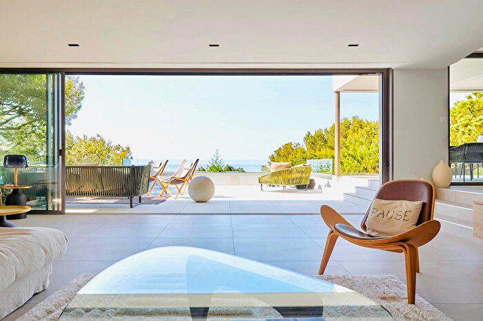 Maison à vendre - Sète, Saint-Clair - 8 pièces - 5 chambres