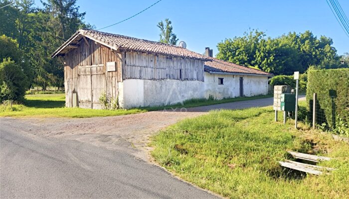 Maison 4 pièces à Lucmau, à vendre