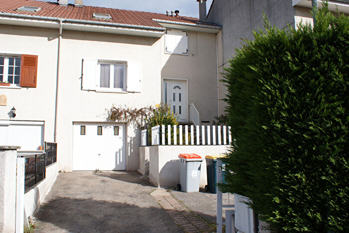 Saint-Étienne, Saint-Victor : Maison 4 pièces à louer