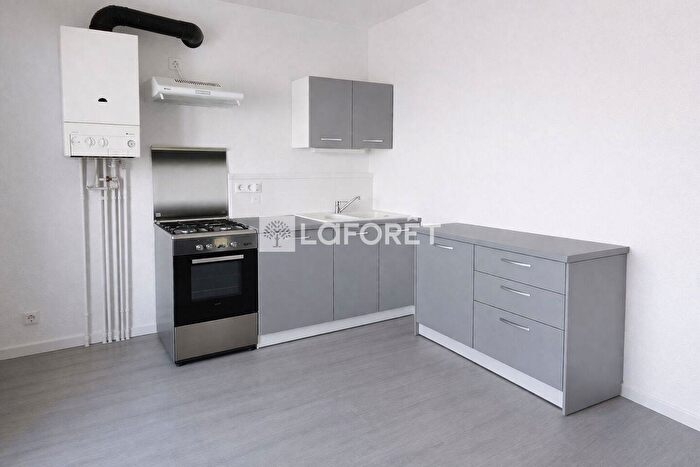 Appartement à louer - Gare-Peloux Mail-Citadelle, Bourg-en-Bresse - 1 pièce - 1 chambre
