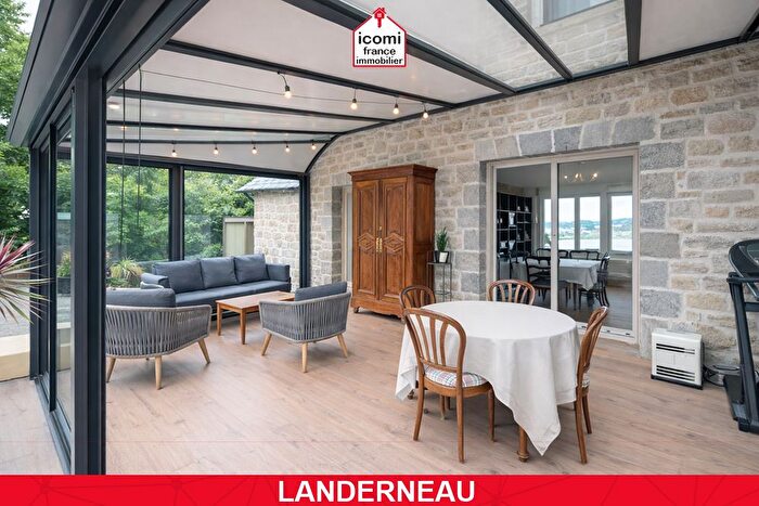 Landerneau, Route de Quimper, Hôpital : Maison 7 pièces à vendre