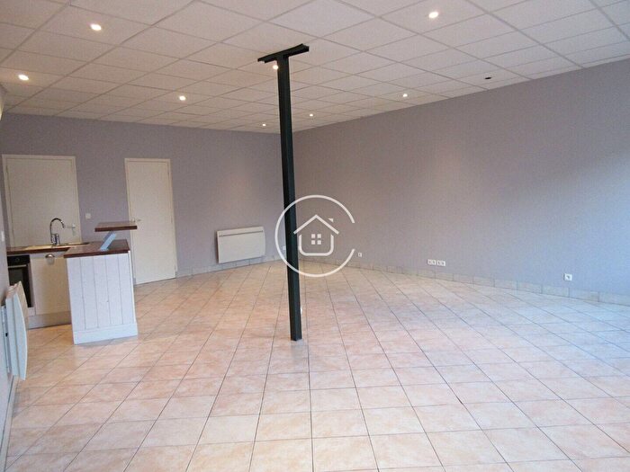 Appartement à louer - Gerard Yvon, Vendôme - 2 pièces - 1 chambre