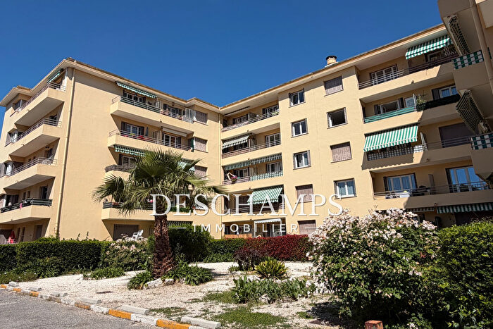 Appartement 3 pièces à vendre - Cagnes-sur-Mer, Centre-ville