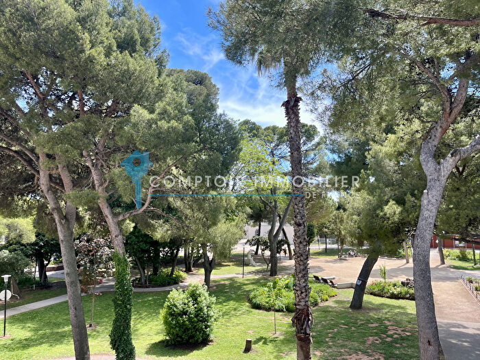 Balaruc-les-Bains : Appartement 5 pièces à vendre