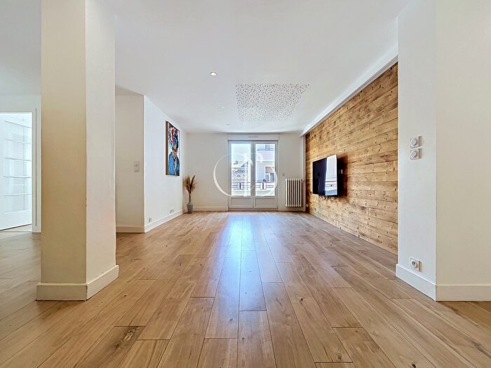 Appartement 4 pièces à Annemasse, Centre-ville, à vendre