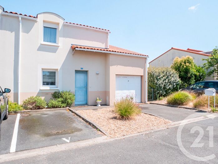 Maison à vendre - Lîle-dOlonne - 4 pièces - 3 chambres