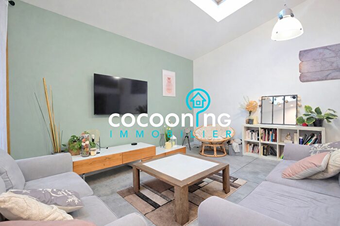 Maison à vendre - Vallet - 5 pièces - 3 chambres